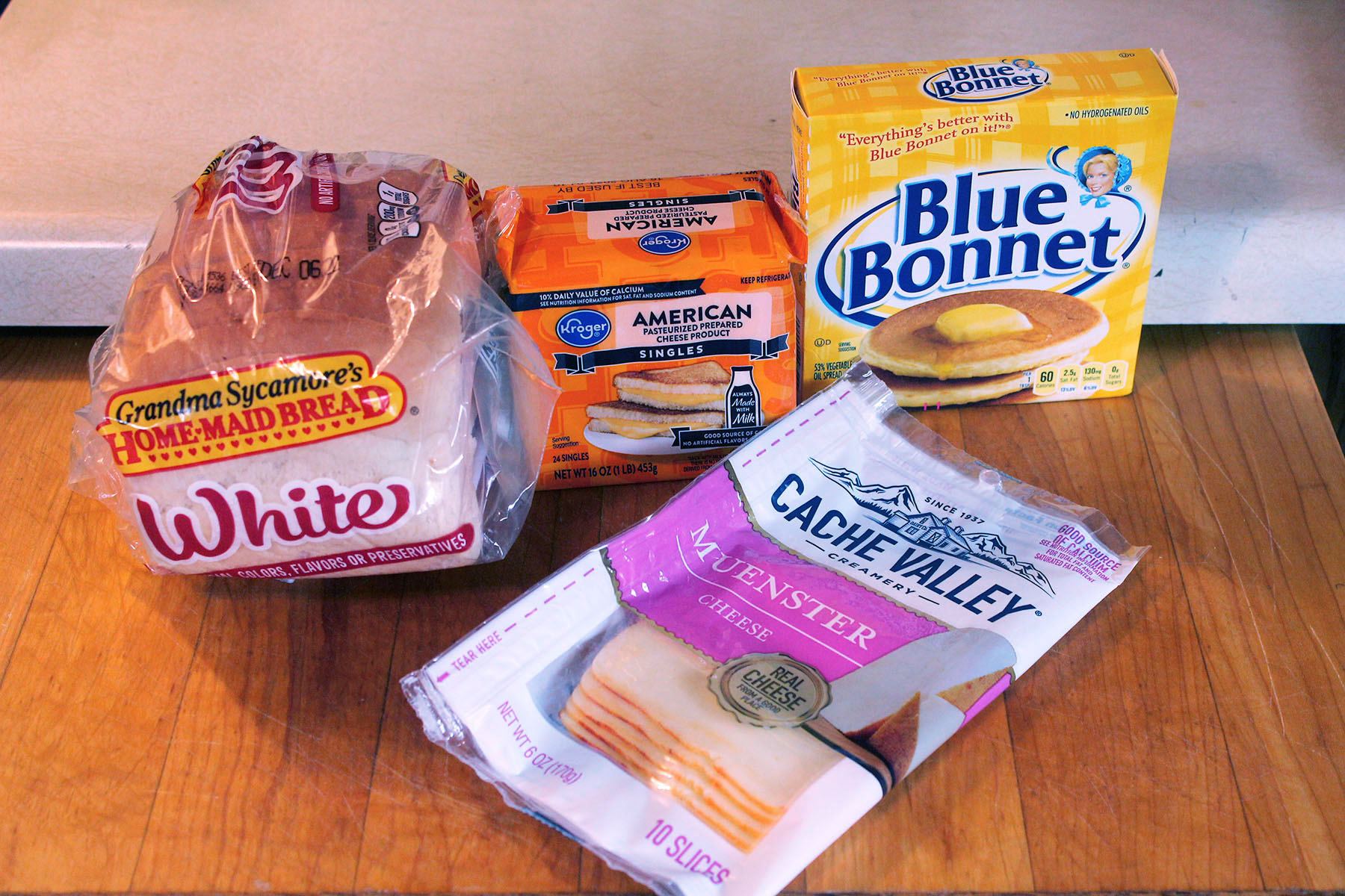 The Grilled Cheese – Almost Heroes